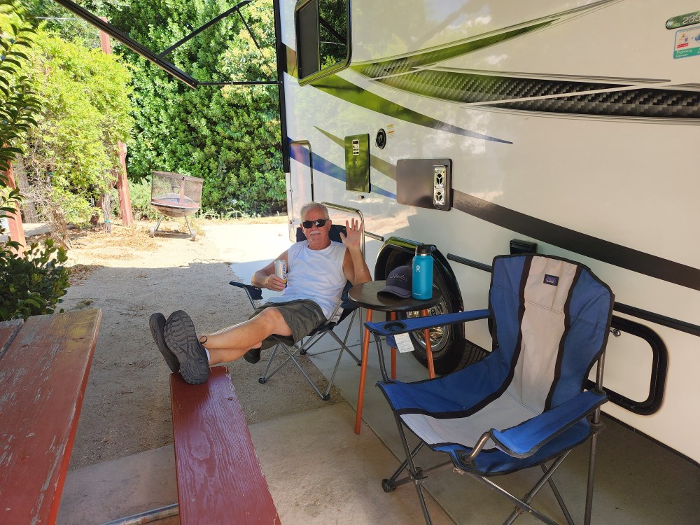 Christmas Time in Solvang – Traveling Tiongsons