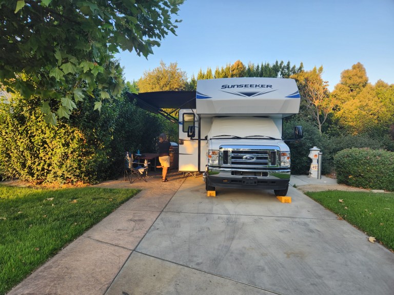 Christmas Time in Solvang – Traveling Tiongsons