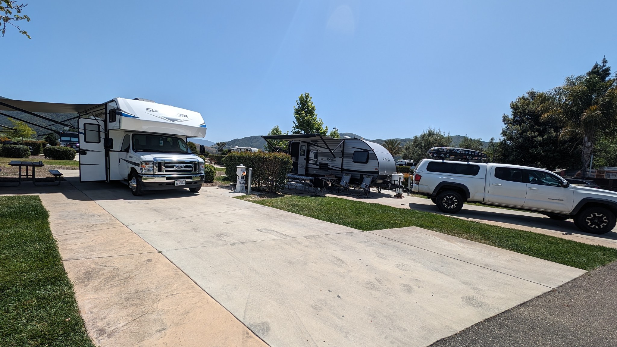 Christmas Time in Solvang – Traveling Tiongsons